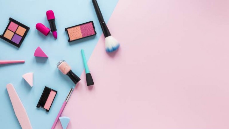 Makeup : How to take care of your Makeup Hygiene