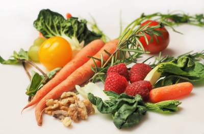 How to Stop Kids from Eating Junk Food? - Medy Life